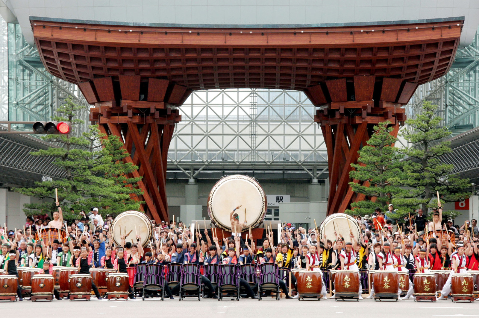 Kanazawa Hyakumangoku Matsuri | Japanese Traditional Festival Calendar